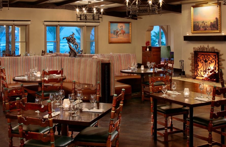 Dine - The Oasis at Death Valley